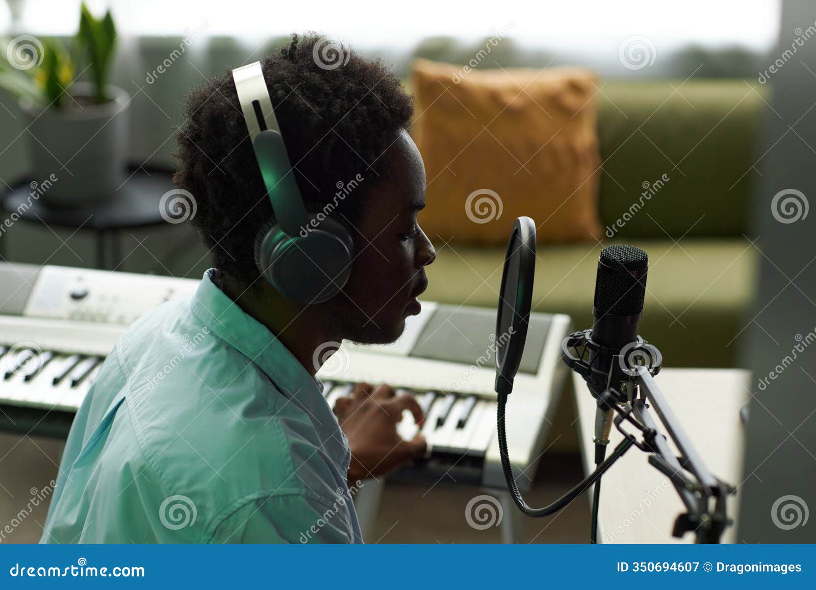 Singer Singing in Microphone and Recording Song Stock Image - Image of ...