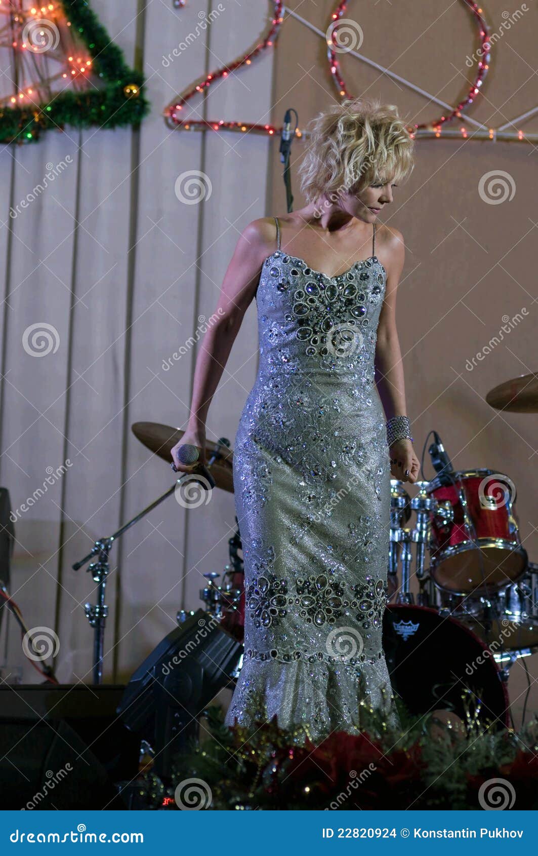 Singer Valeria editorial stock image. Image of posing - 22820924