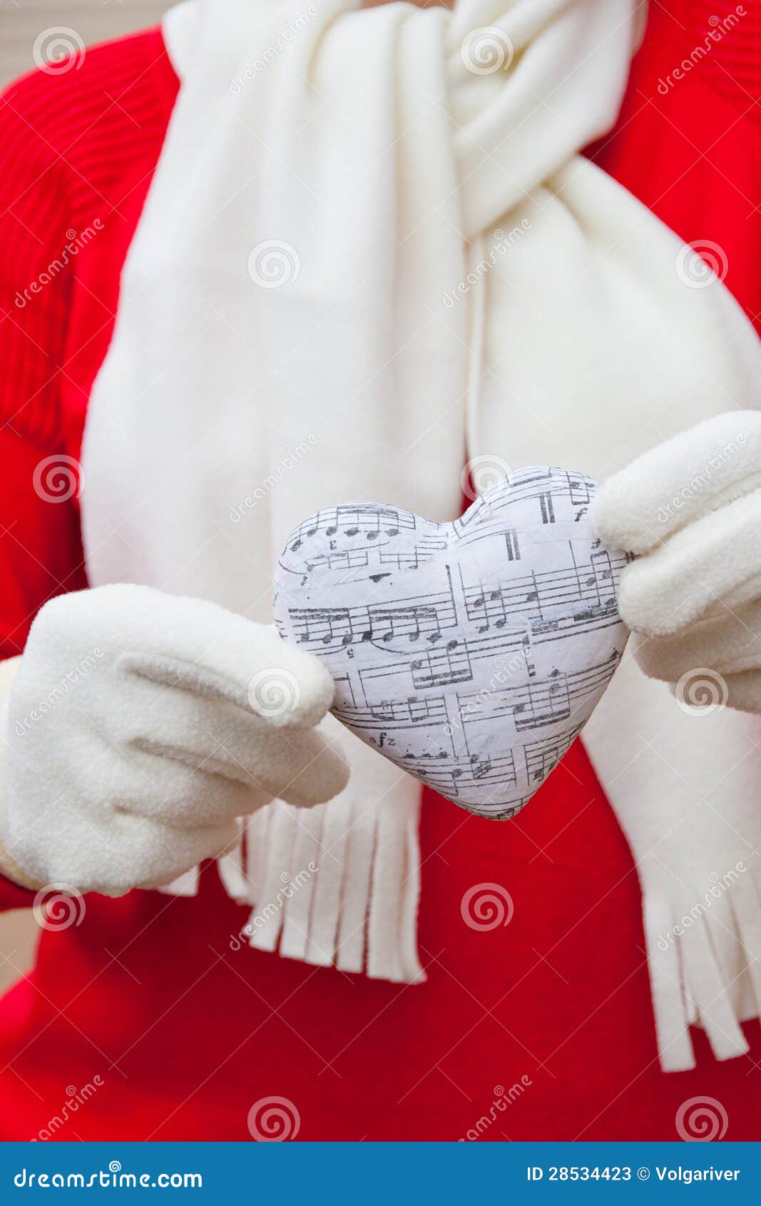 Singing heart. stock image. Image of song, valentines - 28534423
