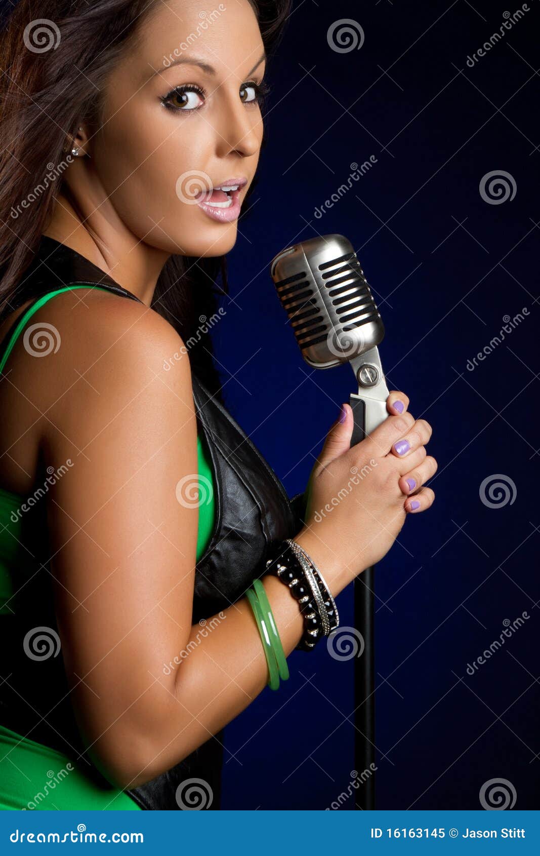 Singing Woman stock image. Image of kareoke, girls, gorgeous - 16163145