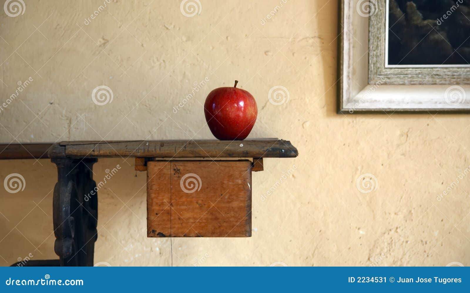 Single Apple on Antique Table Stock Image - Image of inside, home: 2234531