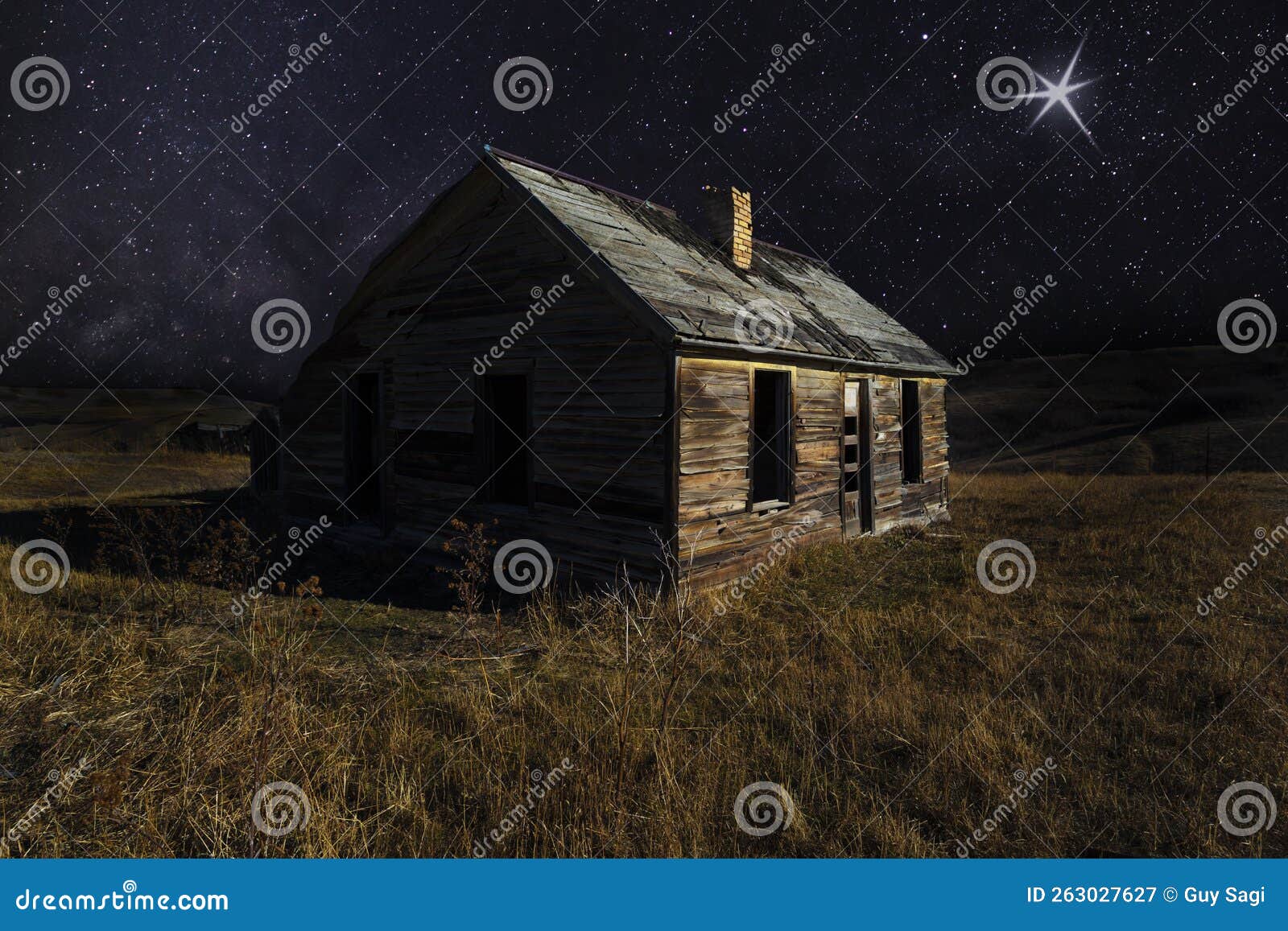 Single Bright Light in the Sky Over a House Stock Image - Image of ...