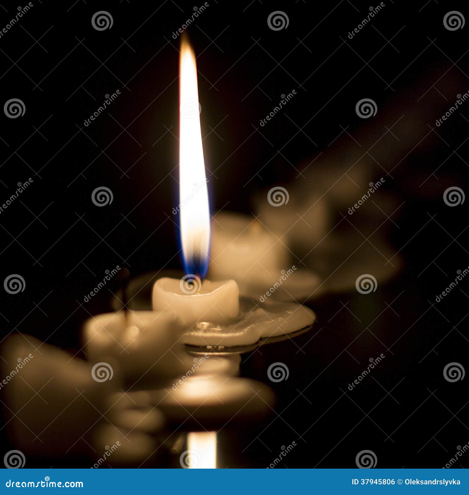Single candle stock photo. Image of twinkle, candle, candlelight - 37945806
