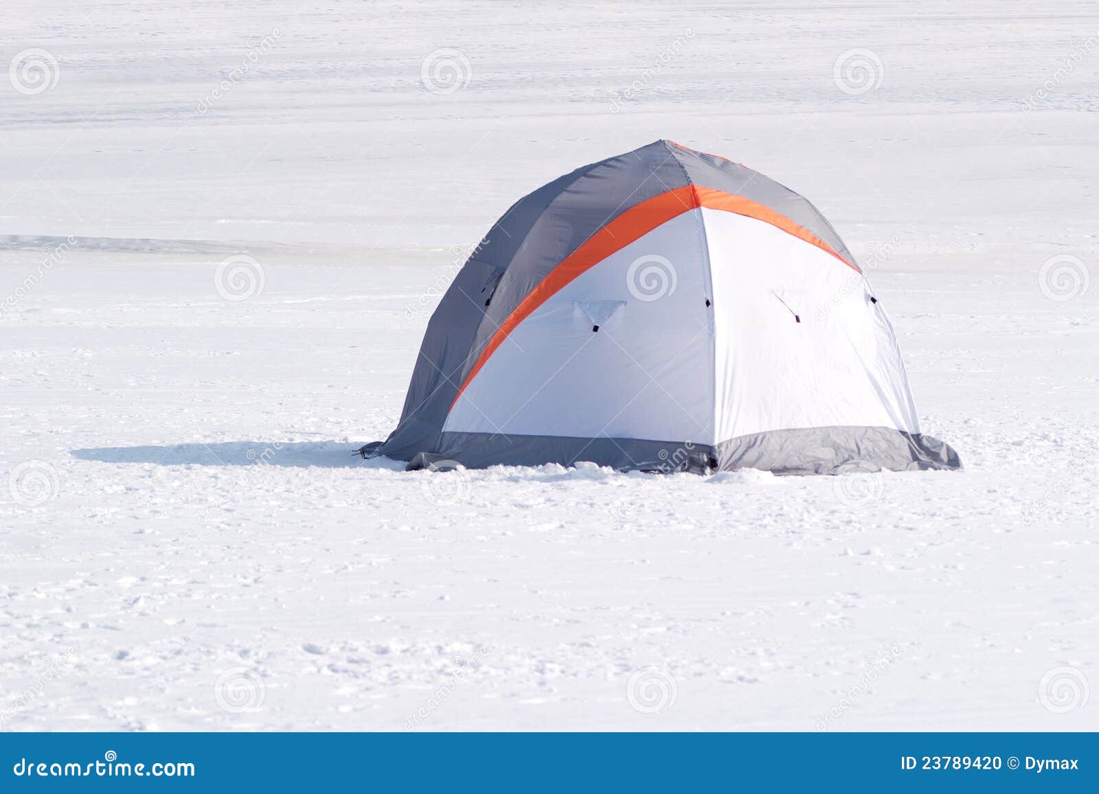 Single Color Tent in Snow Desert Stock Photo - Image of nature, winter ...