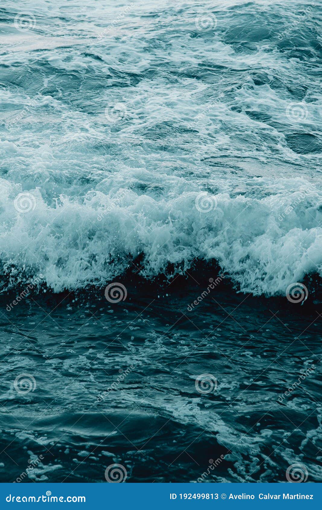 Single Deep Blue Surfing Wave Stock Image - Image of cloudy, minimal ...