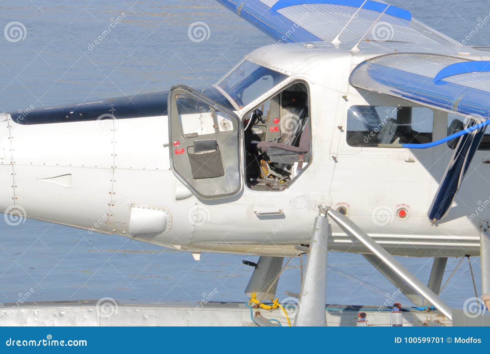 Single Engine Cockpit stock image. Image of transport - 100599701