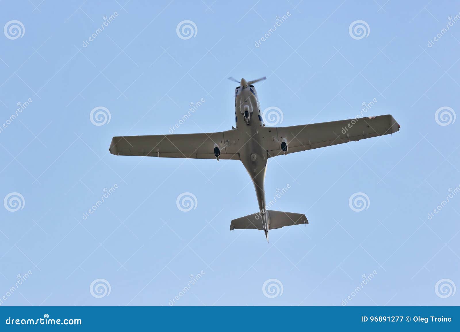 Single-engine Light Aircraft Flying in the Sky Stock Image - Image of ...