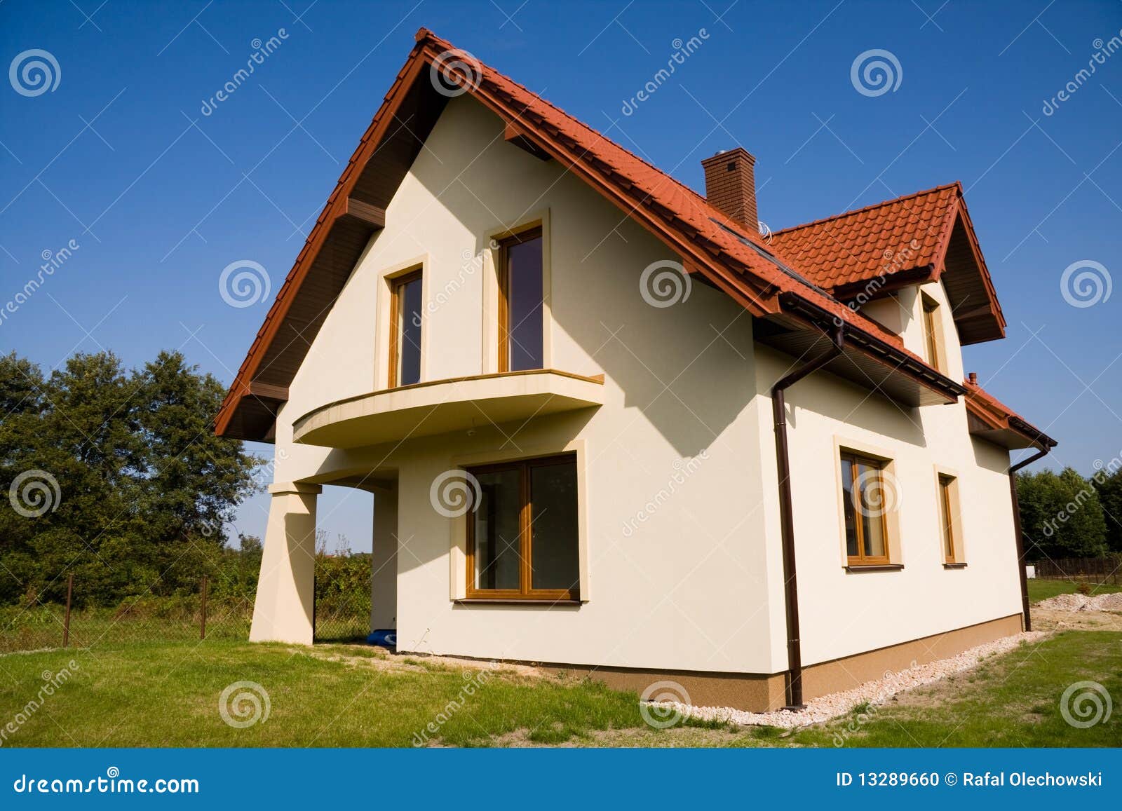 Single family small house stock photo. Image of building - 13289660
