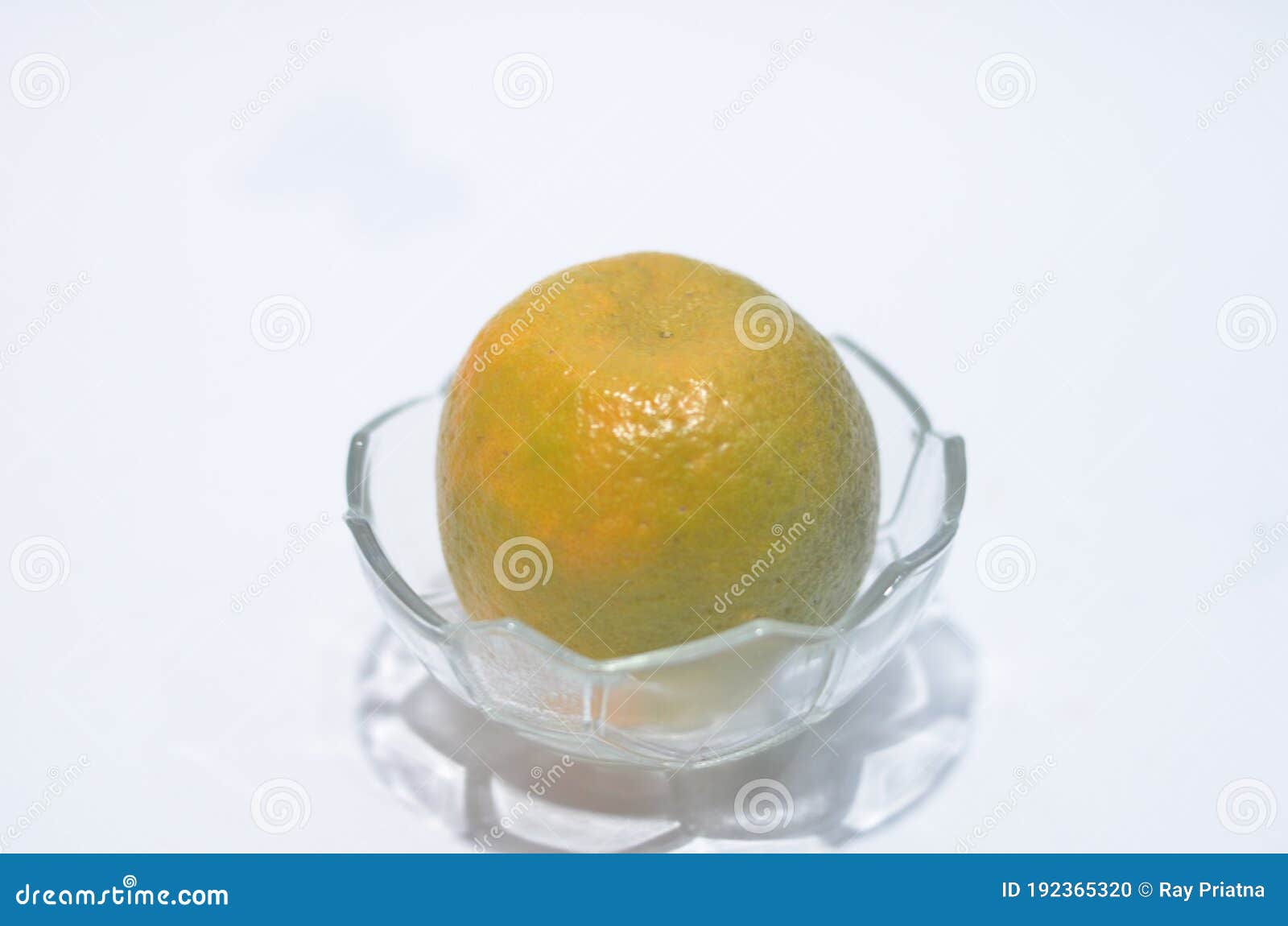 Single Fresh Orange Fruit Isolated on White Background Stock Photo ...