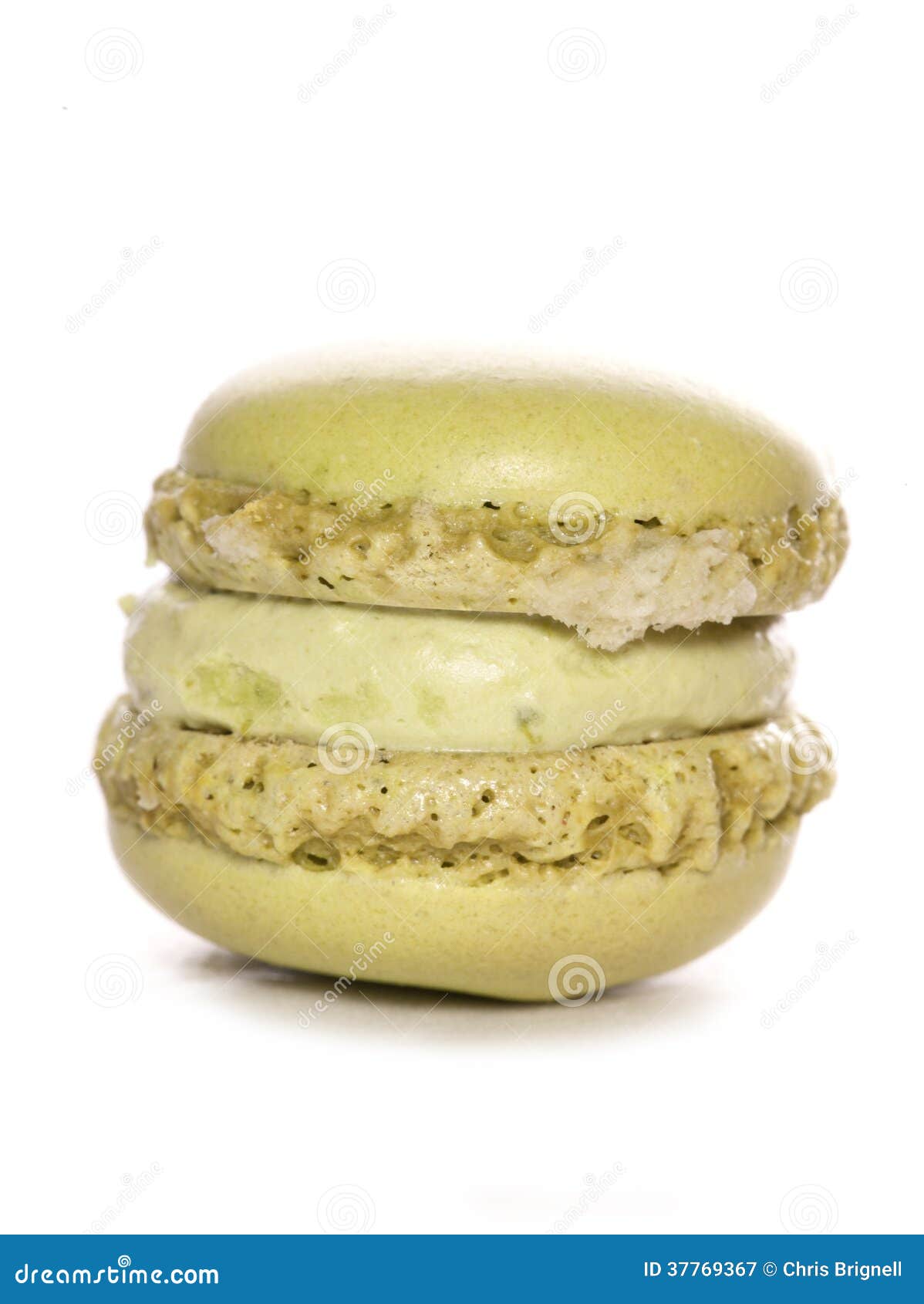 Single green macaroon stock image. Image of snack, sweet - 37769367