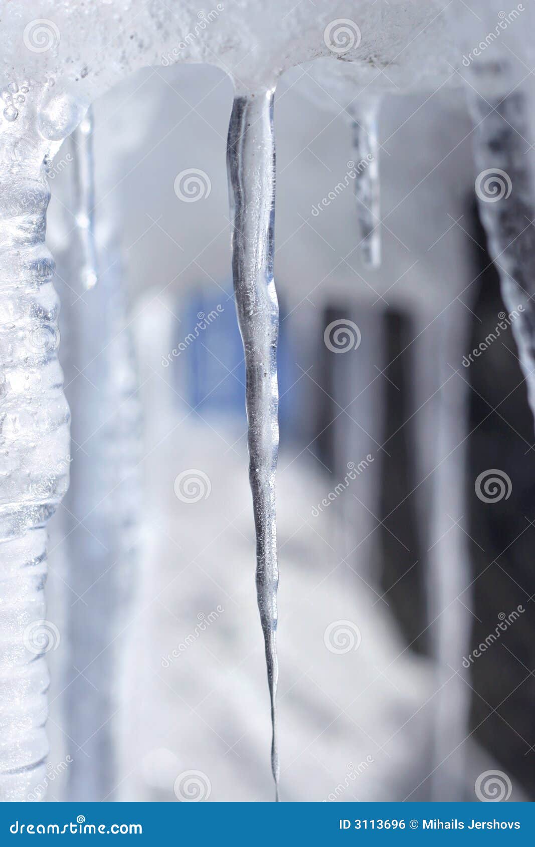 Single icicle stock photo. Image of fragile, icicle, freeze - 3113696