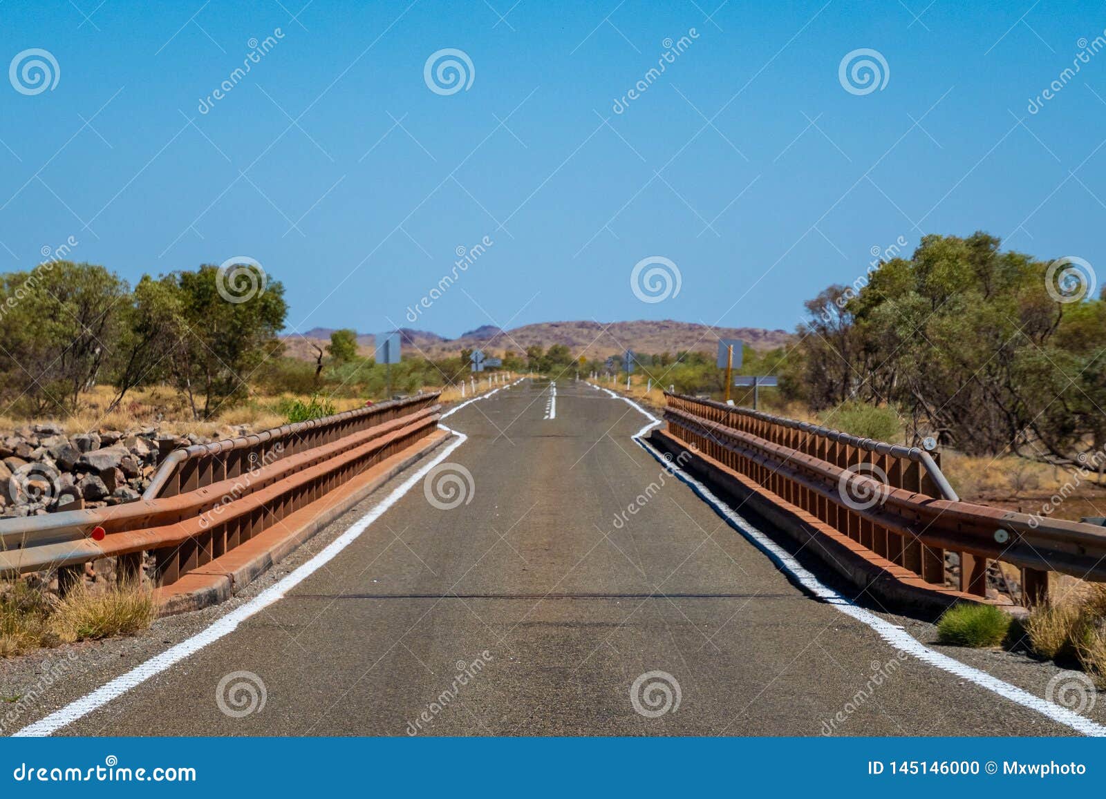 Single Lane Bridge Interrupting Two Lane Highway In Australian Outback ...