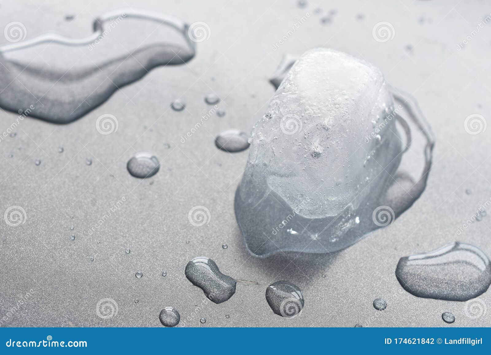 Single Melting Ice Cube stock photo. Image of drop, purity - 174621842