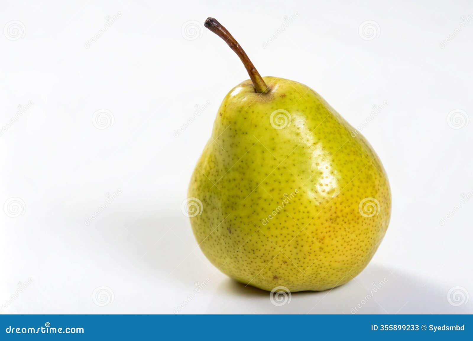 Single Pear Fruit Close Up. Raw Pear Isolated On White Background ...