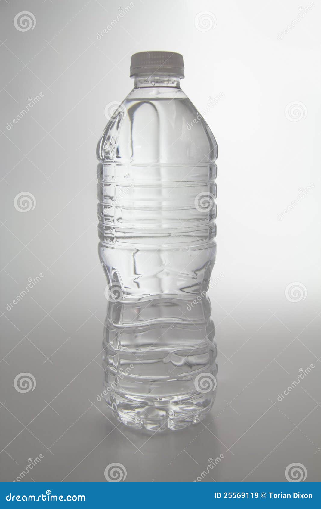 Single Plastic Bottled Water Stock Image - Image of transparent, bottle ...
