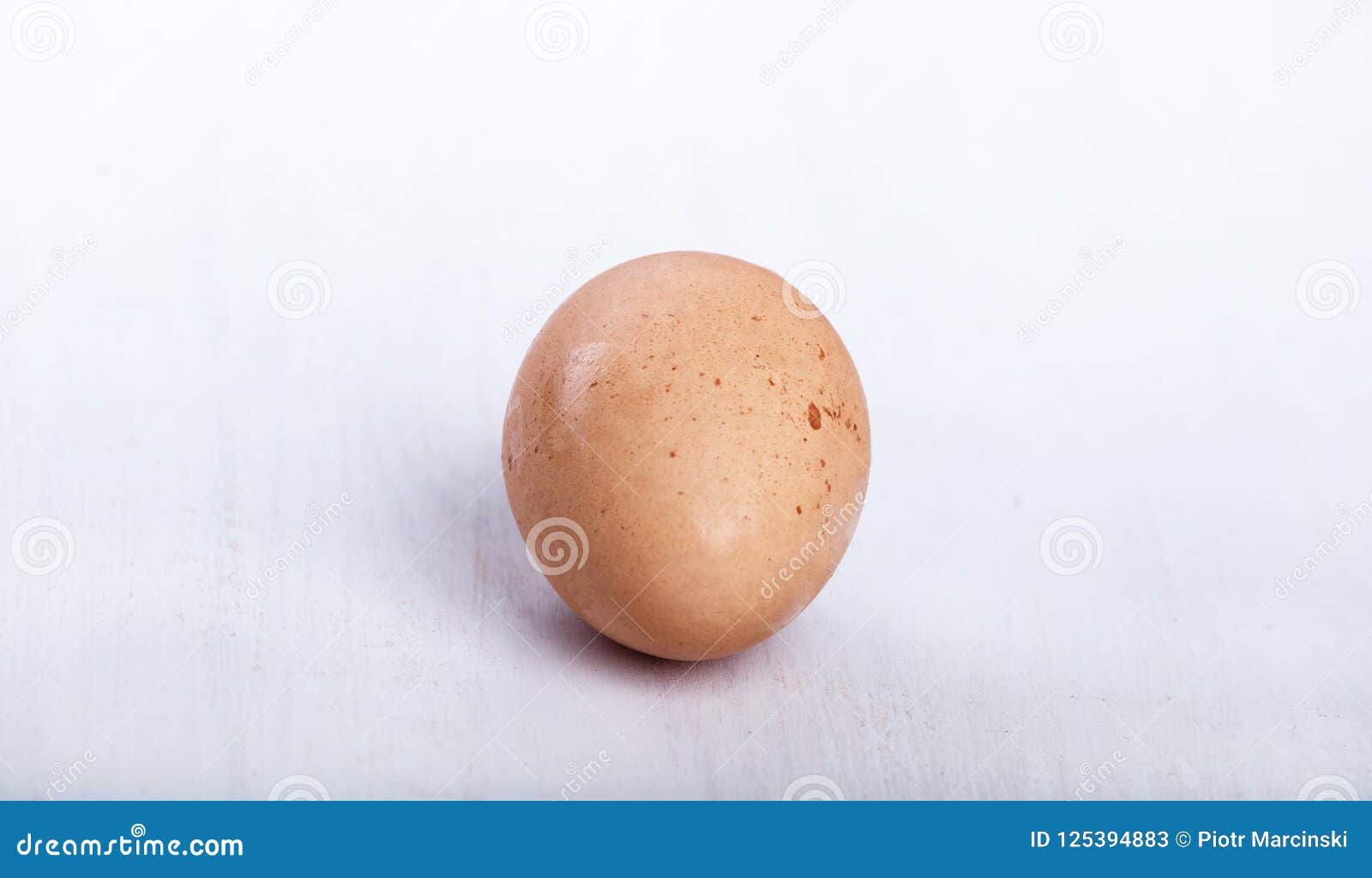 Single Raw or Boiled Chicken Egg Stock Image - Image of dairy ...