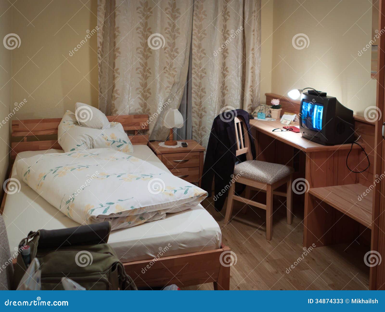 Single hotel room interior stock image. Image of design - 34874333