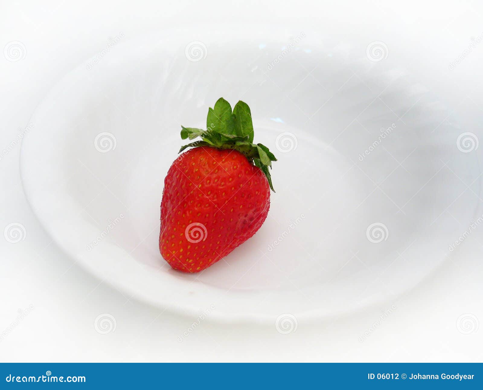 A single strawberry stock photo. Image of plant, leaf, picking - 6012