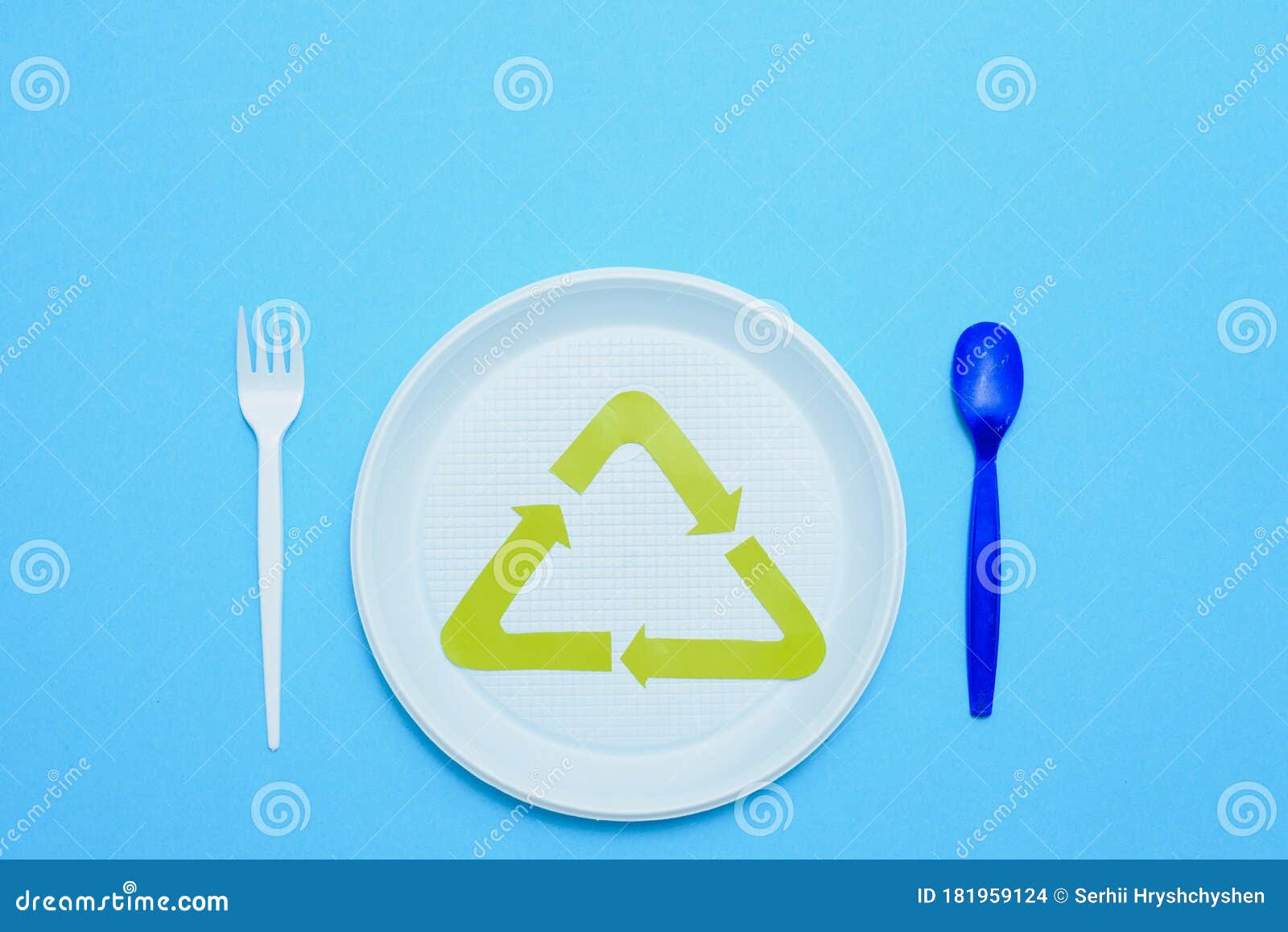 Single Use, Disposable Tableware and Recycling Sign on Background ...