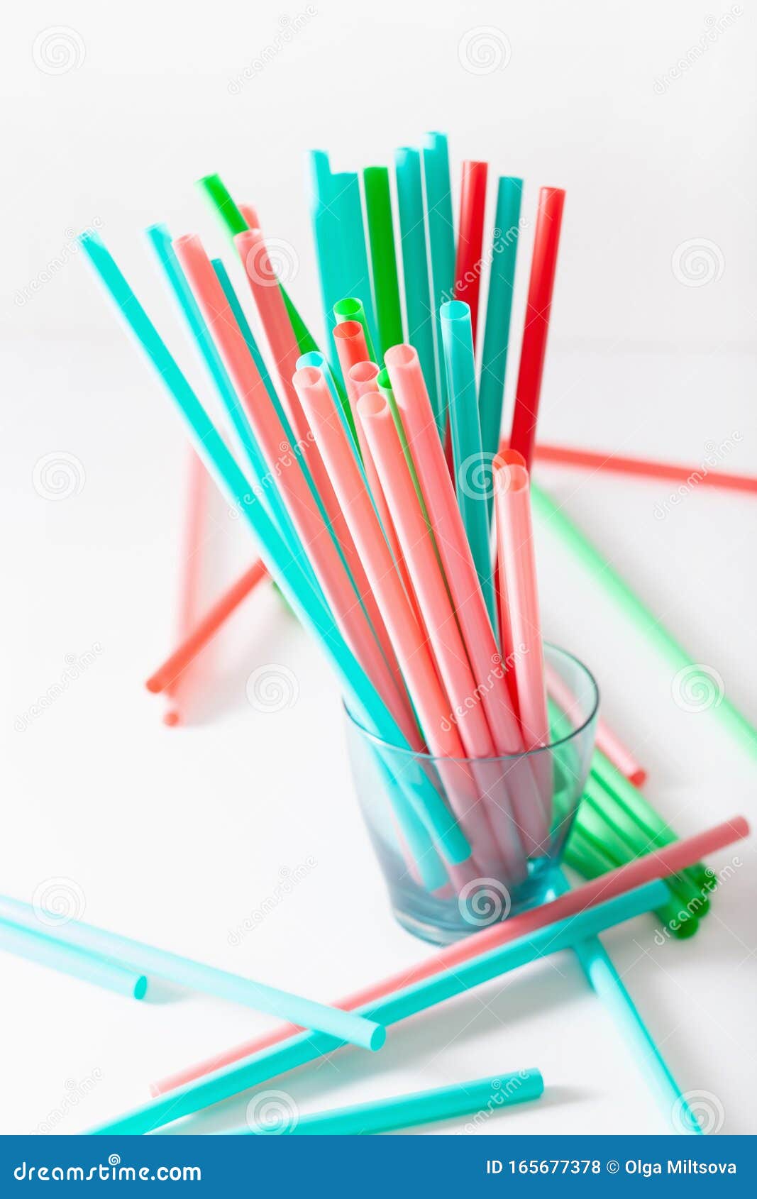 Single Use Plastic Drinking Straws Stock Photo - Image of party, issues ...