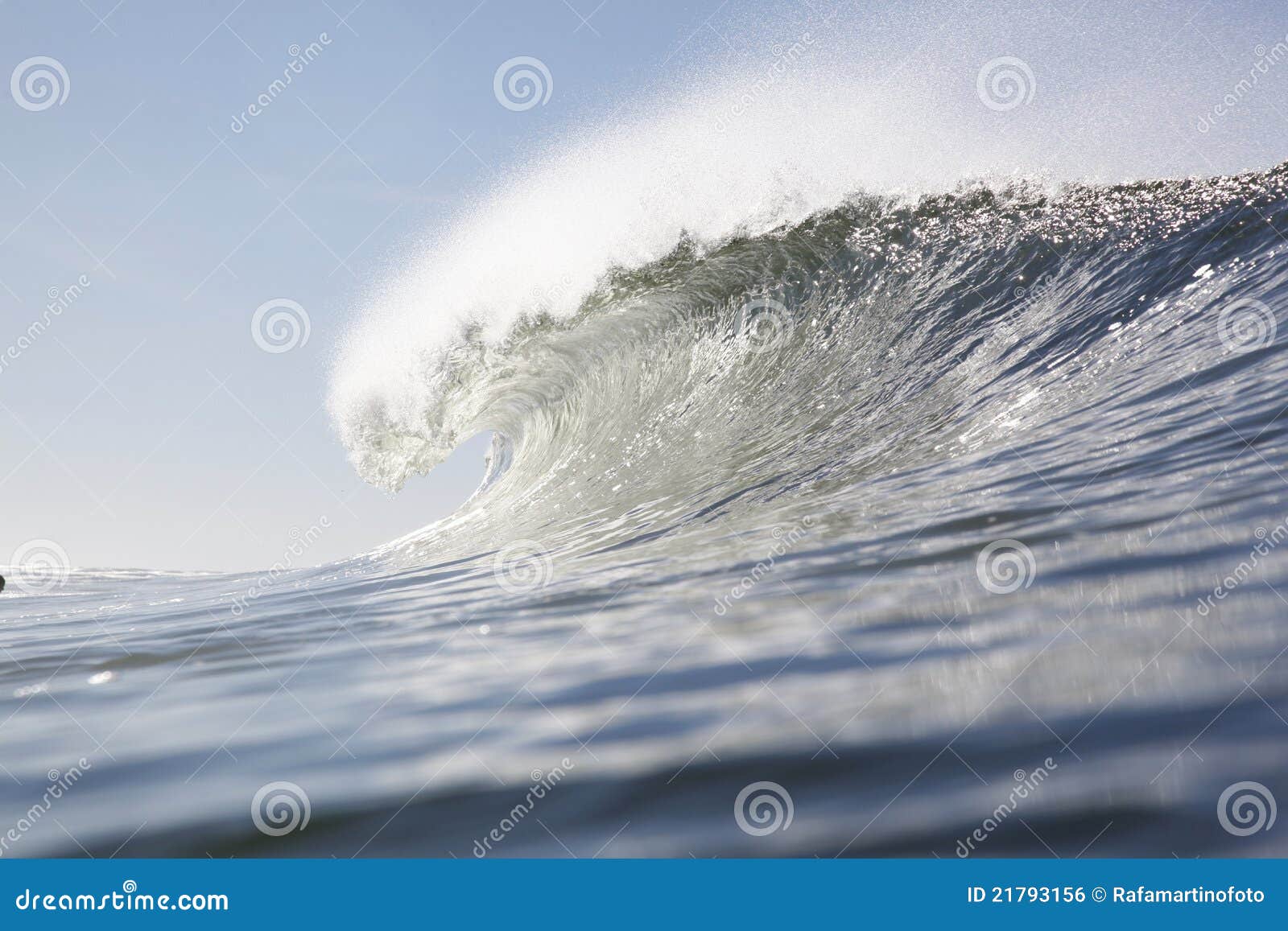 Single Wave Crest at Line Up Stock Photo - Image of powerfull, alone ...