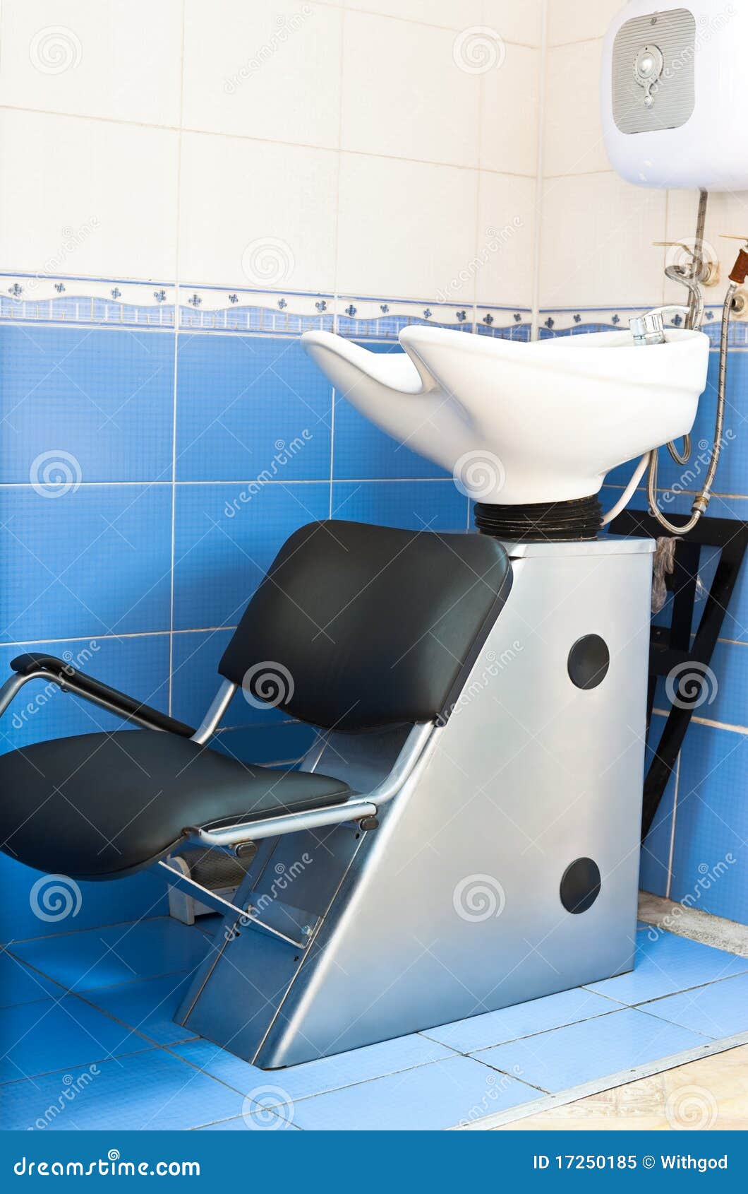 Sink at hairdressing salon stock image. Image of heater - 17250185