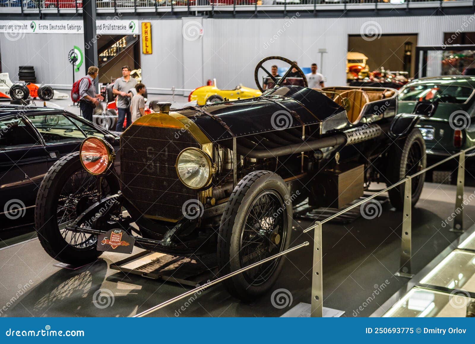 SINSHEIM, GERMANY - MAI 2022: Black Dr. Maybach Cabrio 1907 Editorial ...