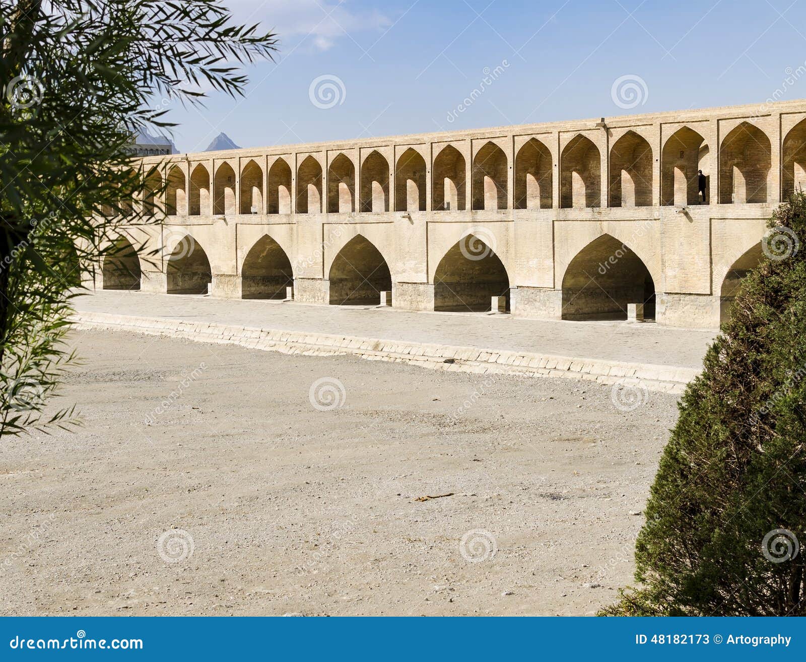 Siosepol stock image. Image of daylight, architectural - 48182173