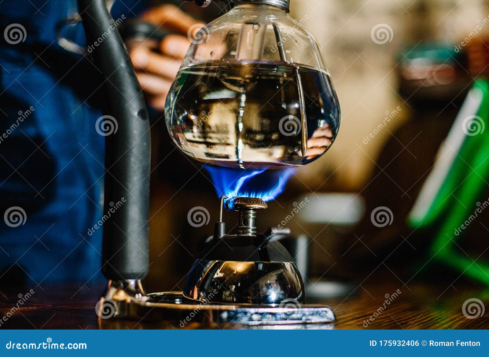 Siphon Vacuum Coffee Maker on Cafe Bar Stock Photo - Image of pressure ...