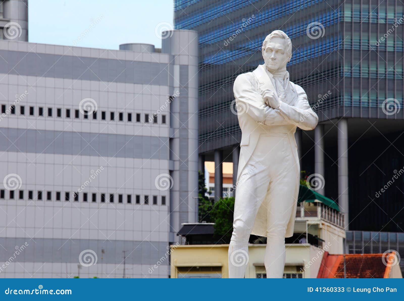 Sir Raffles Statue, Singapore Editorial Photo | CartoonDealer.com #16553519