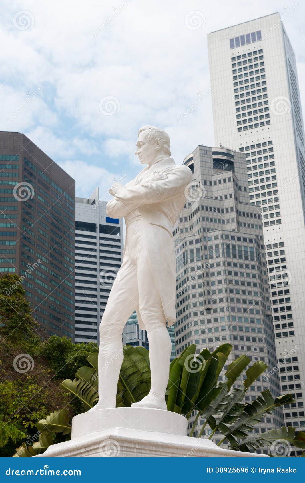 Sir Raffles Statue, Singapore Royalty-Free Stock Photography ...