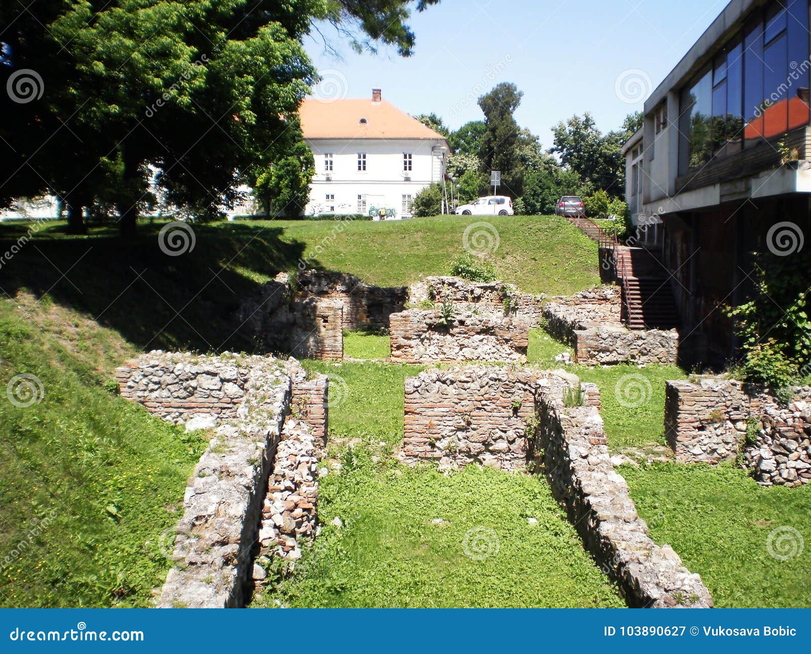 Sirmium-Sremska mitrovica obraz stock. Obraz złożonej z tło - 103890627