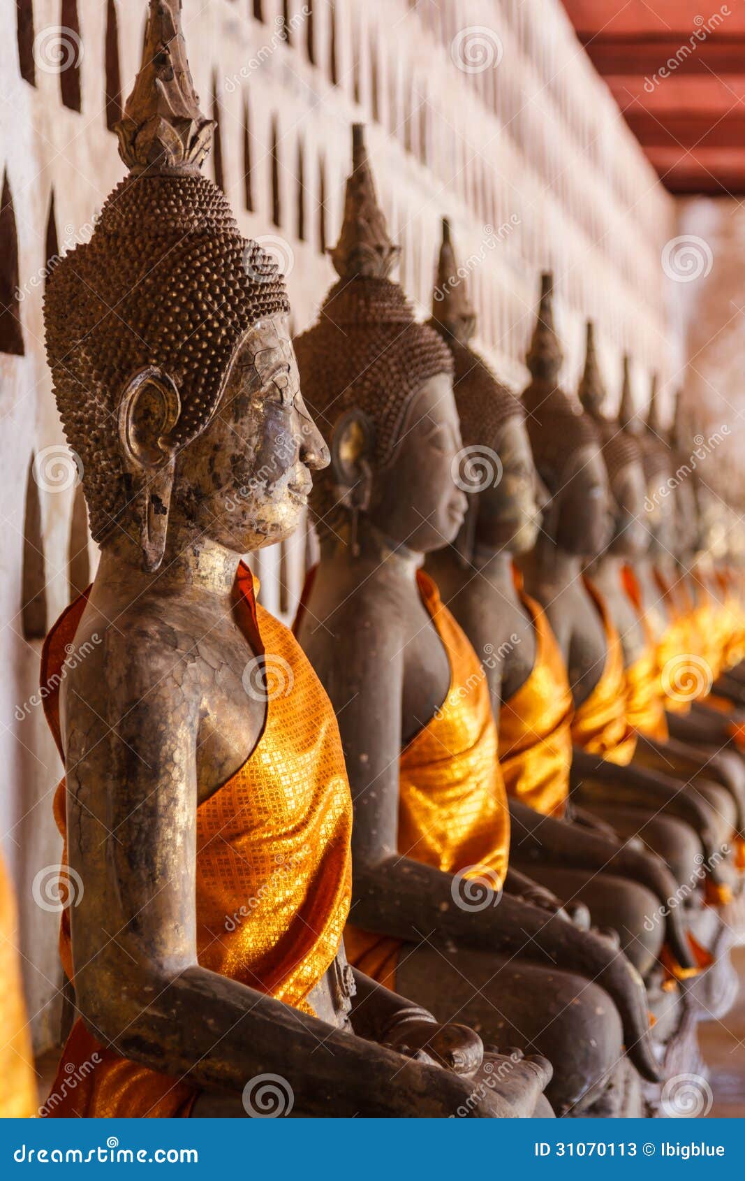 Sisaket temple stock image. Image of ancient, buddha - 31070113
