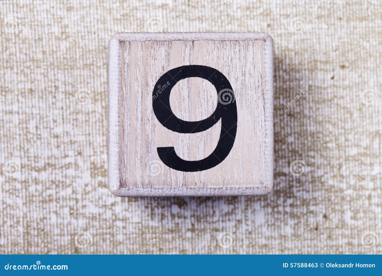 Sistema De Figuras En Los Cubos De Madera 9 Imagen de archivo - Imagen ...