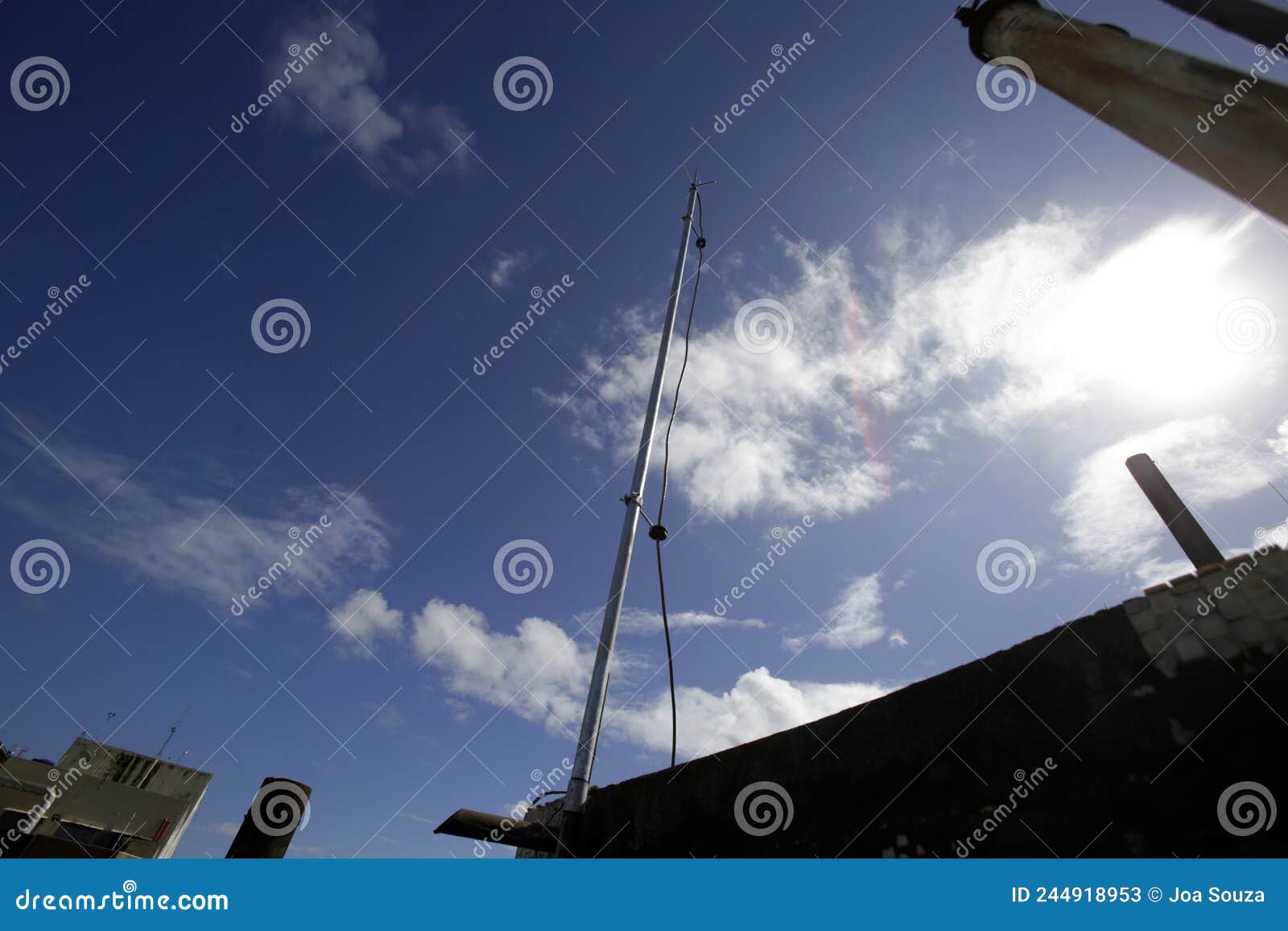 Sistema De Pararrayos En Edificios Imagen de archivo - Imagen de ...