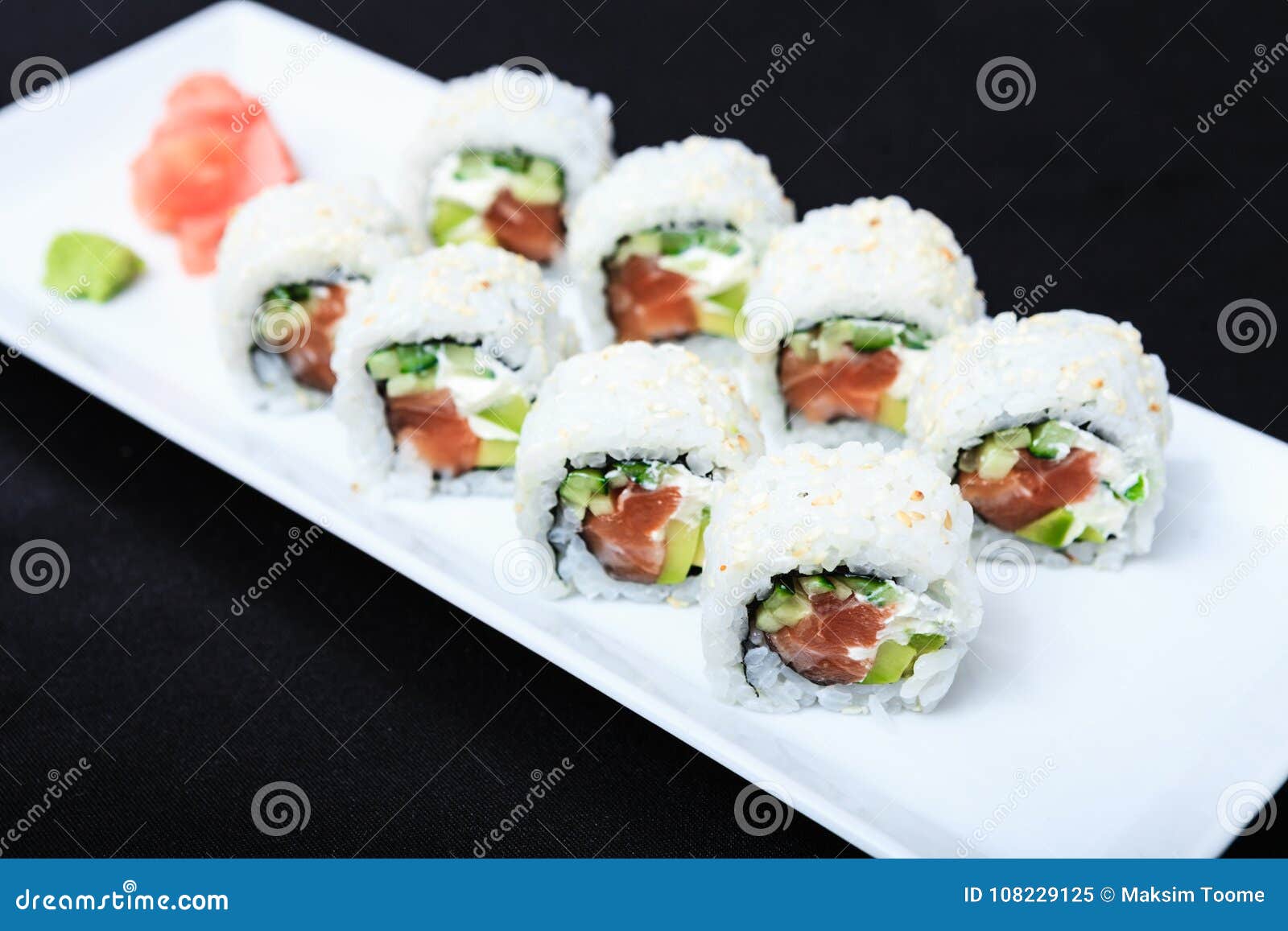 Sistema Del Rollo De Philadelphia Imagen de archivo - Imagen de pepino ...