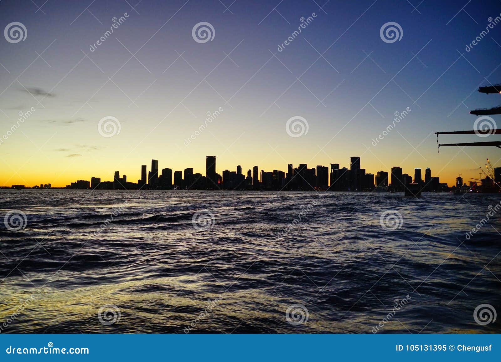 Sistema del sol de Miami imagen de archivo. Imagen de puente - 105131395