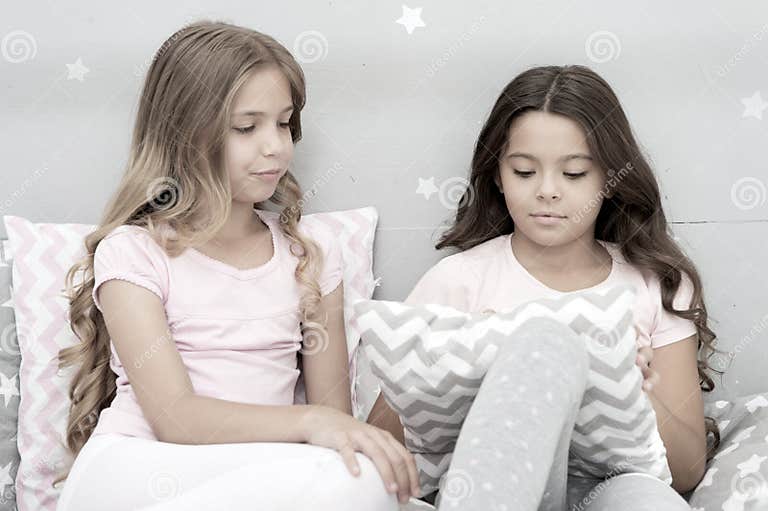 Sisters Communication Girls In Cute Pajamas Spend Time Together In