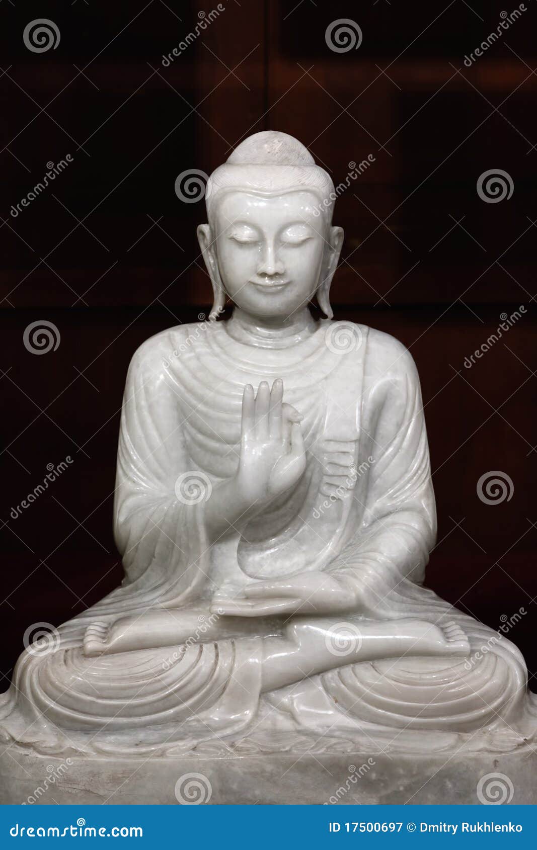 Sitting Buddha Statue in Temple Stock Image - Image of dalada, buddhism ...