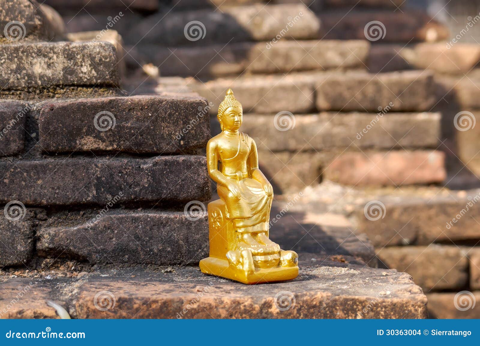Sitting Buddha stock photo. Image of orient, thailand - 30363004
