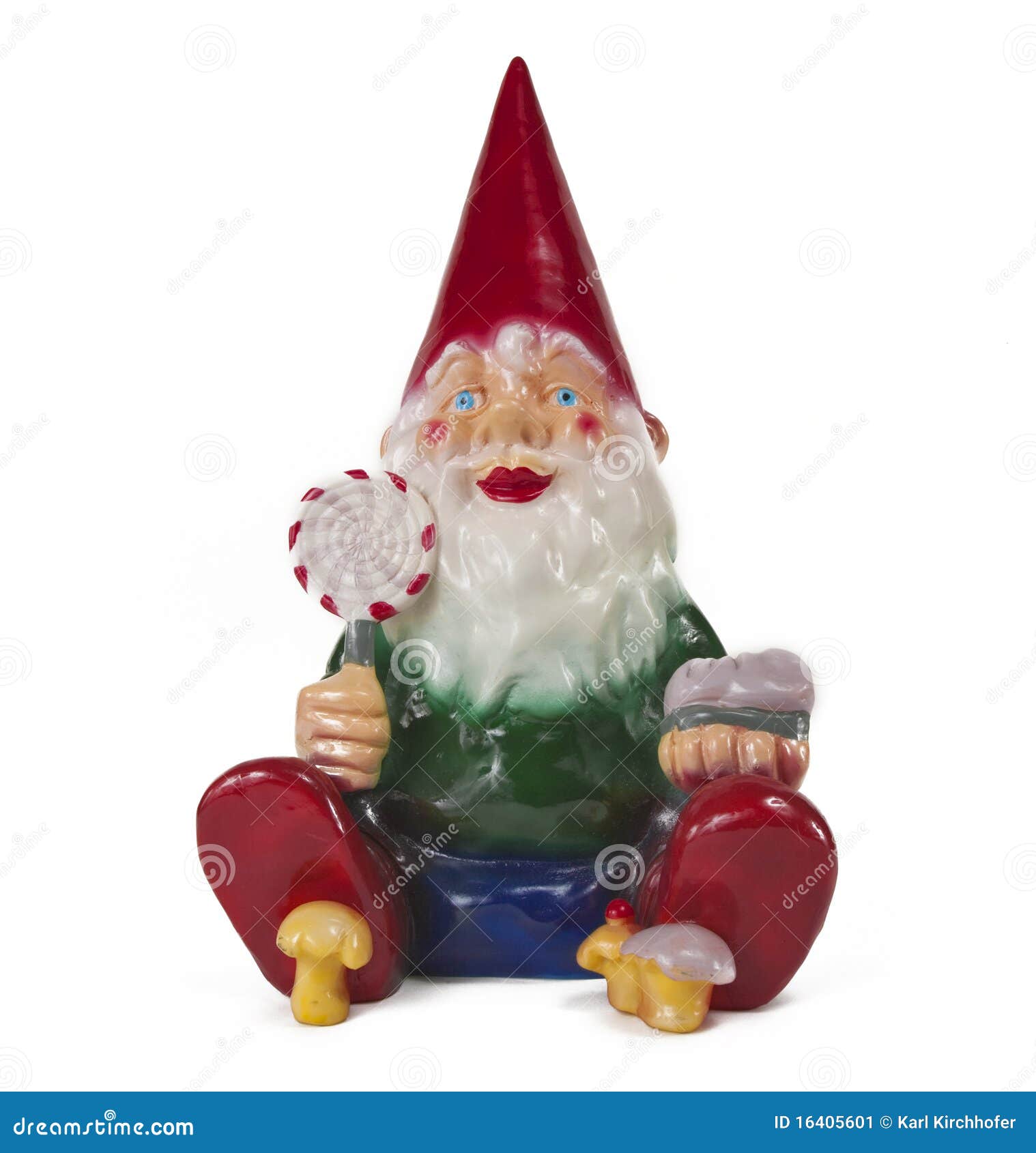 Sitting Garden Gnome_2 stock image. Image of figurine - 16405601