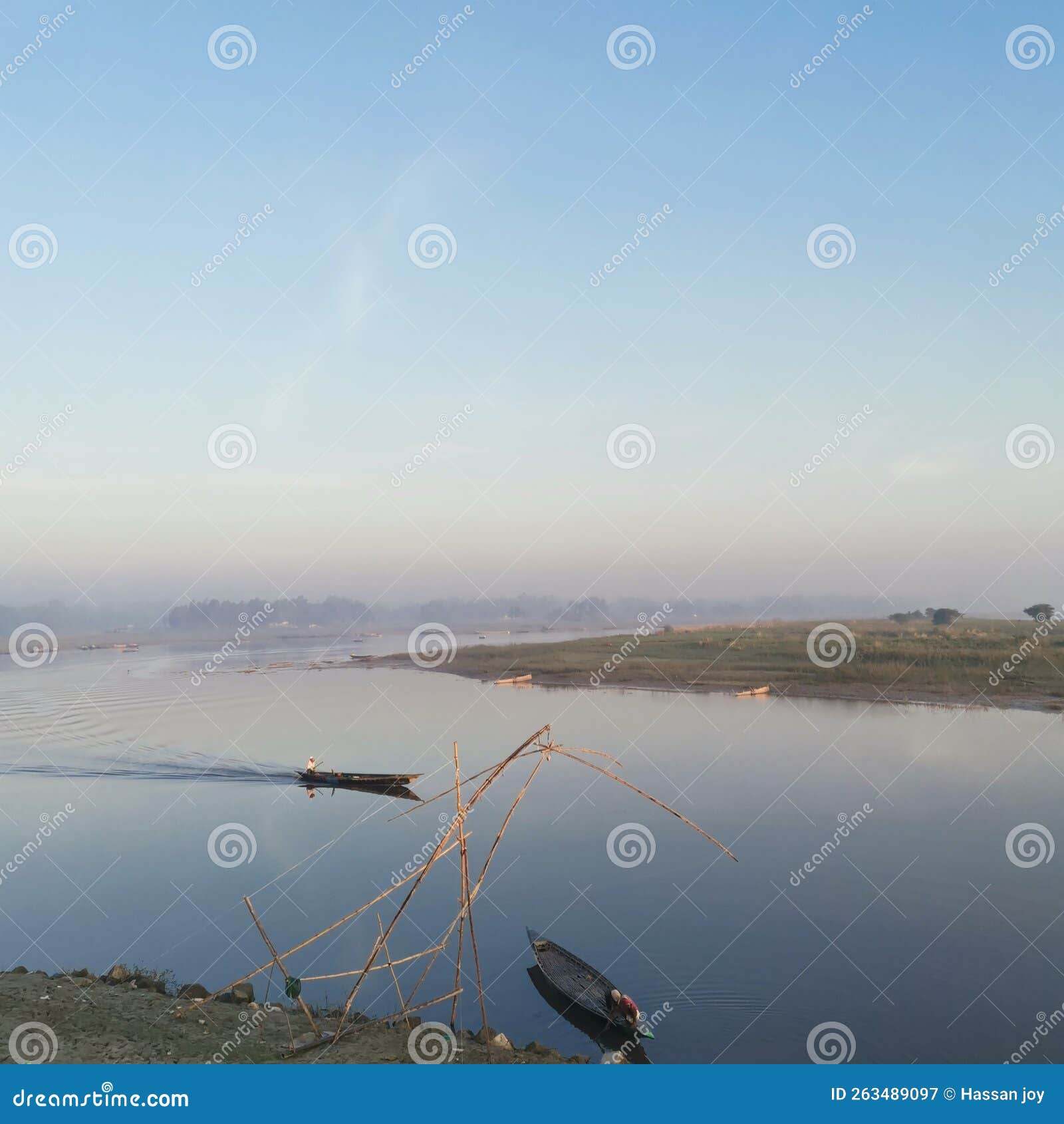 On a Cold Winter Morning on the Banks of the Jamuna River Stock Image ...
