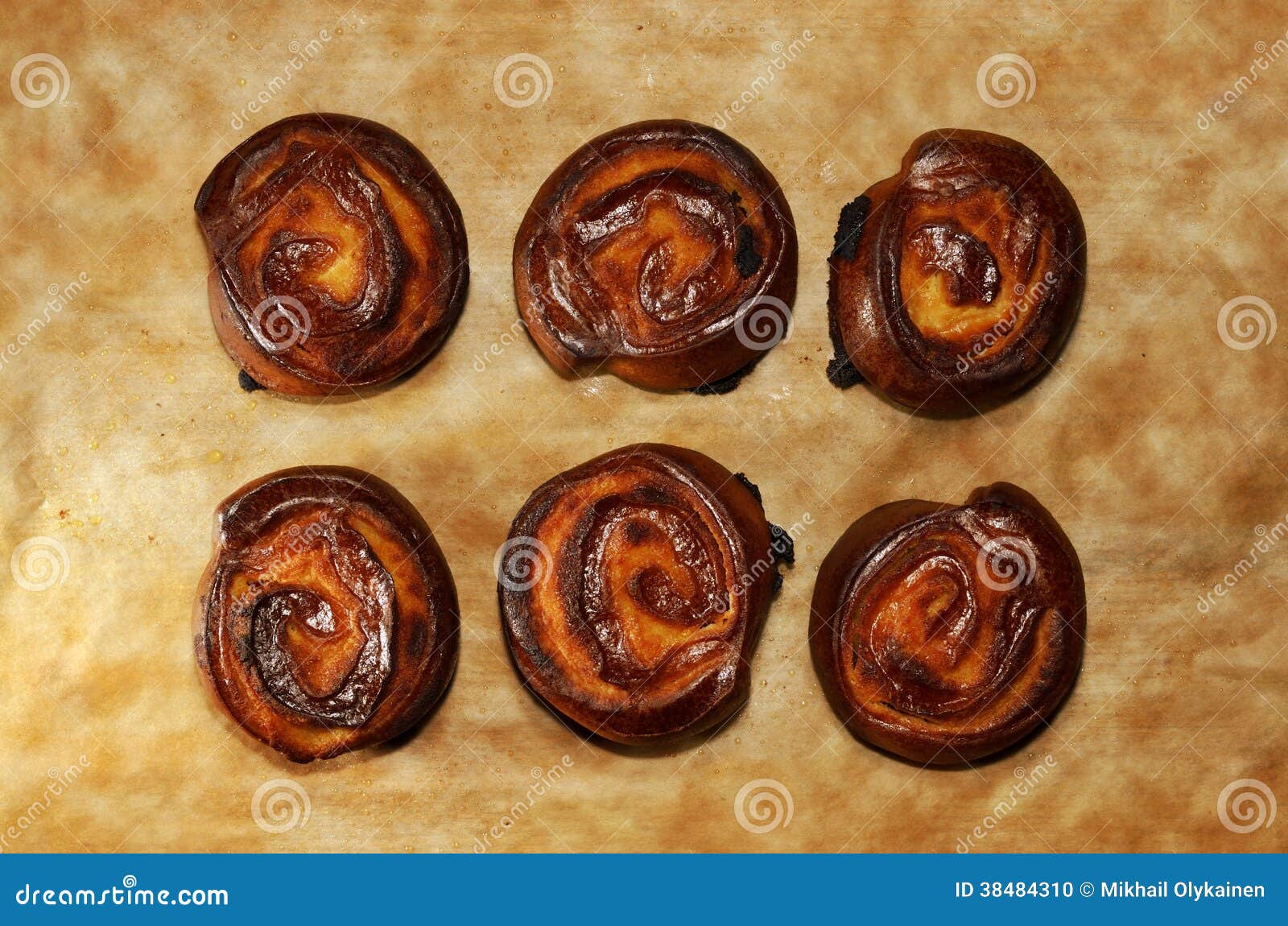 Six Buns on Paper with Grunge Filter Stock Photo - Image of bakery ...
