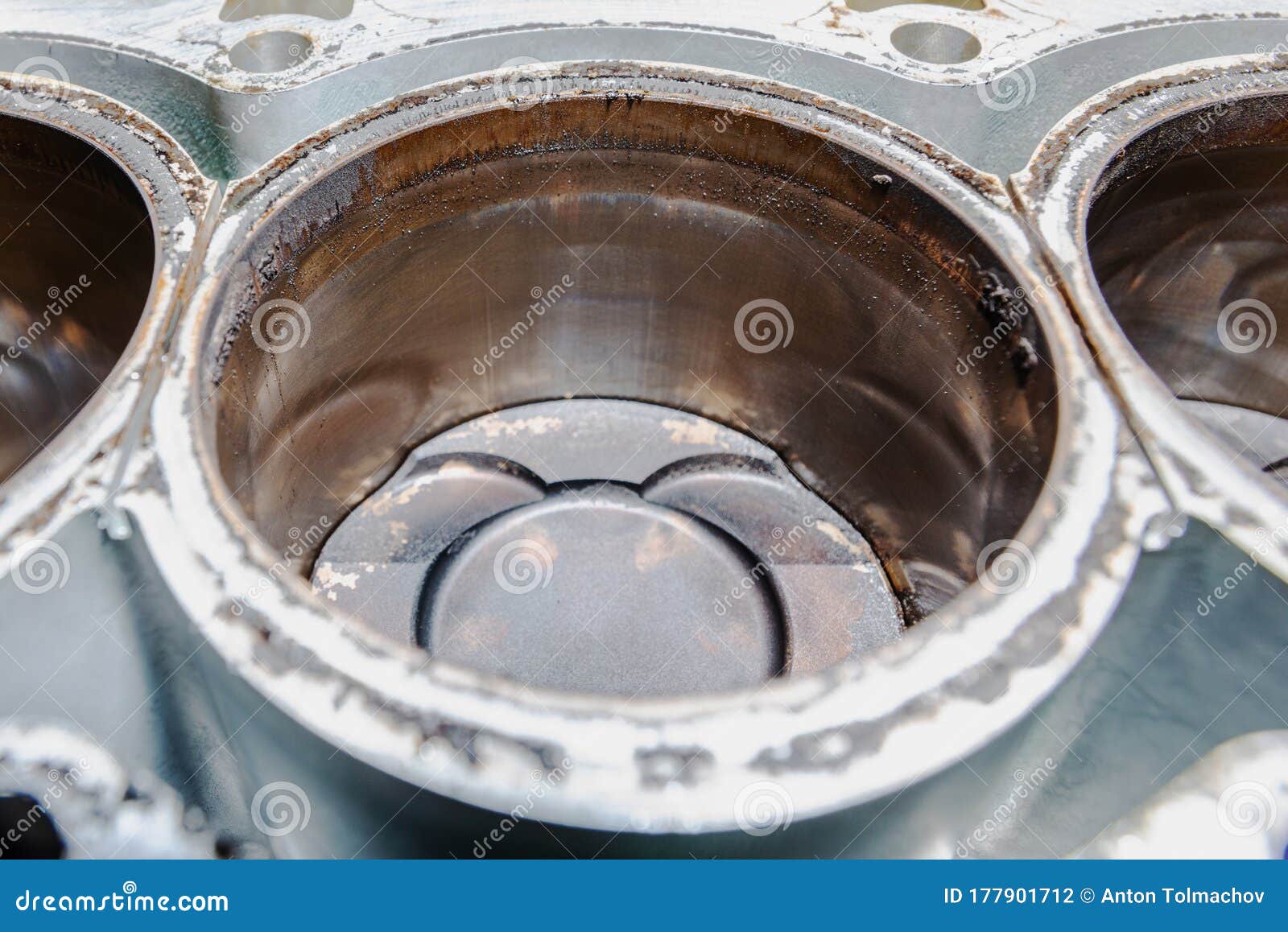 Engine Block With Pistons