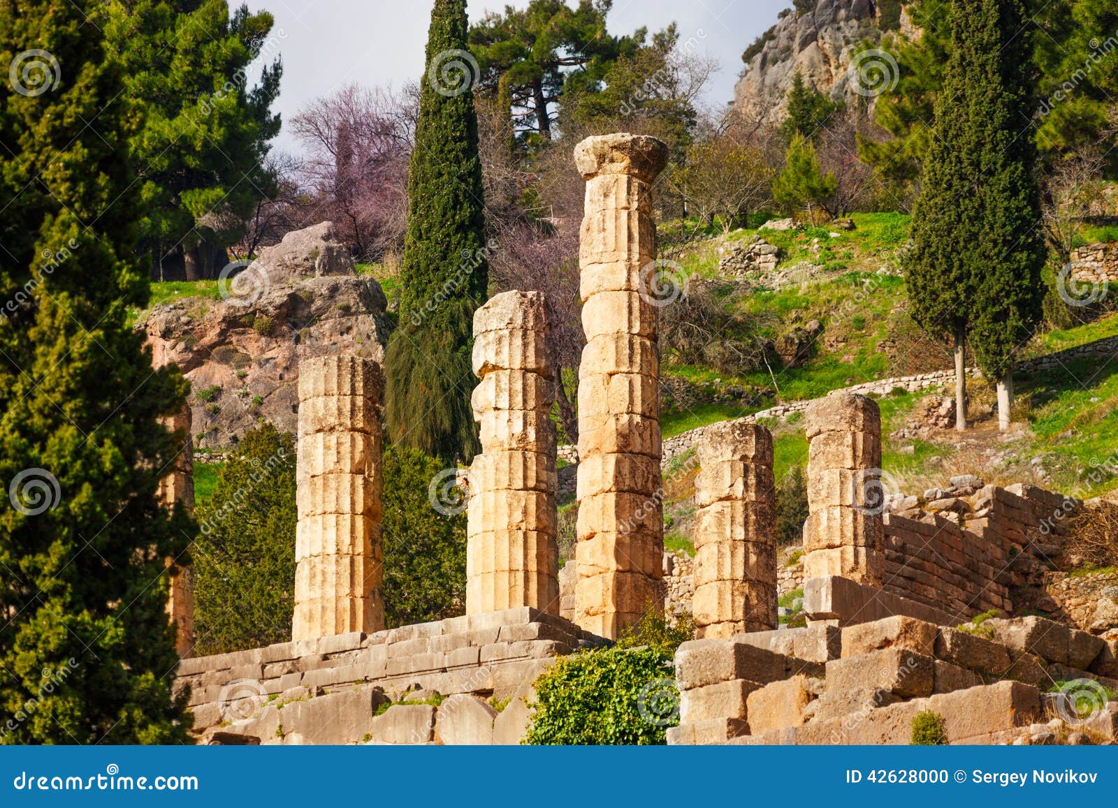 Six Ruined Columns in Delphi Stock Photo - Image of archaeological ...
