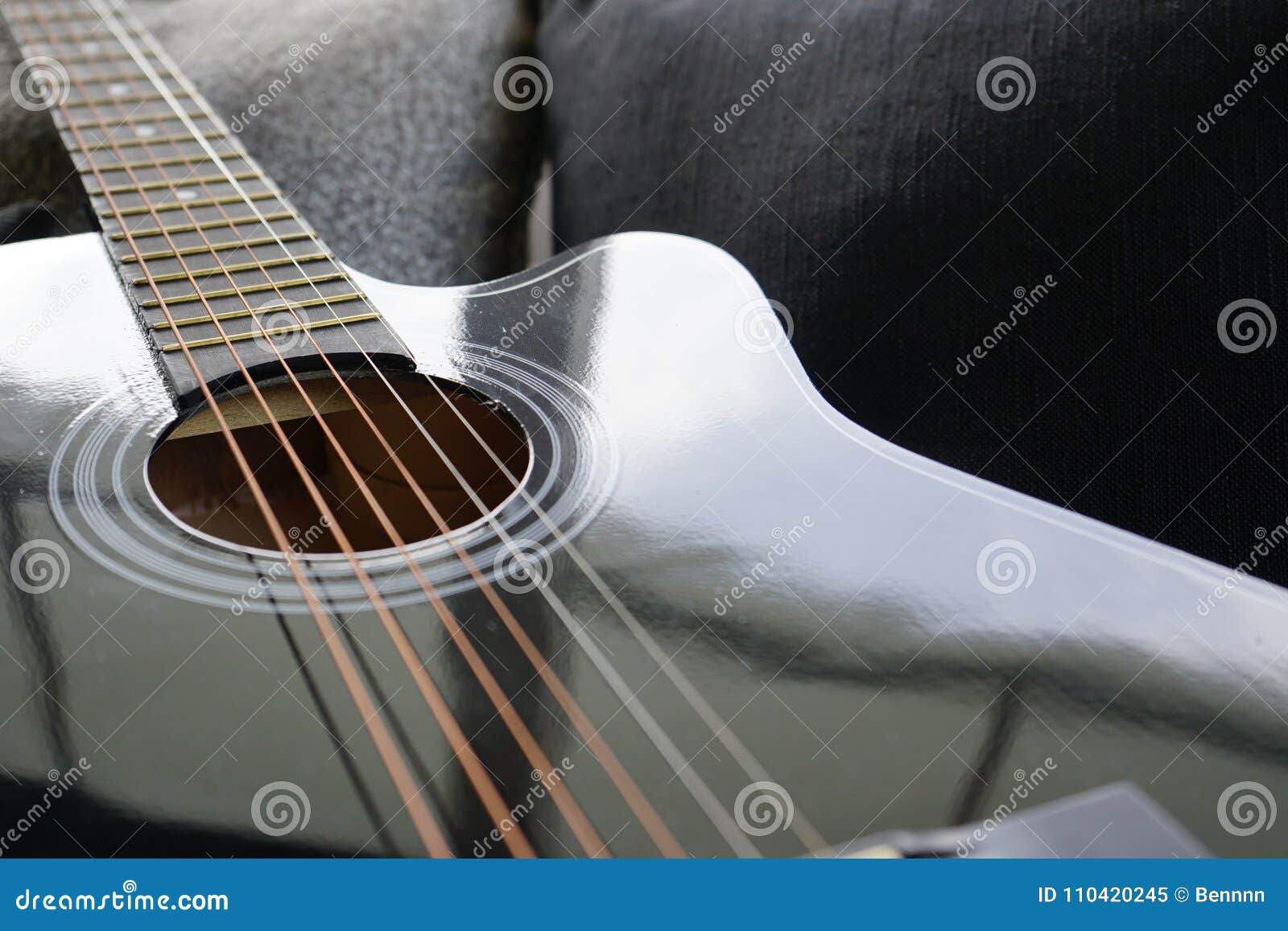 Six Stringed Acoustic Guitar Stock Image - Image of organizer, acoustic ...
