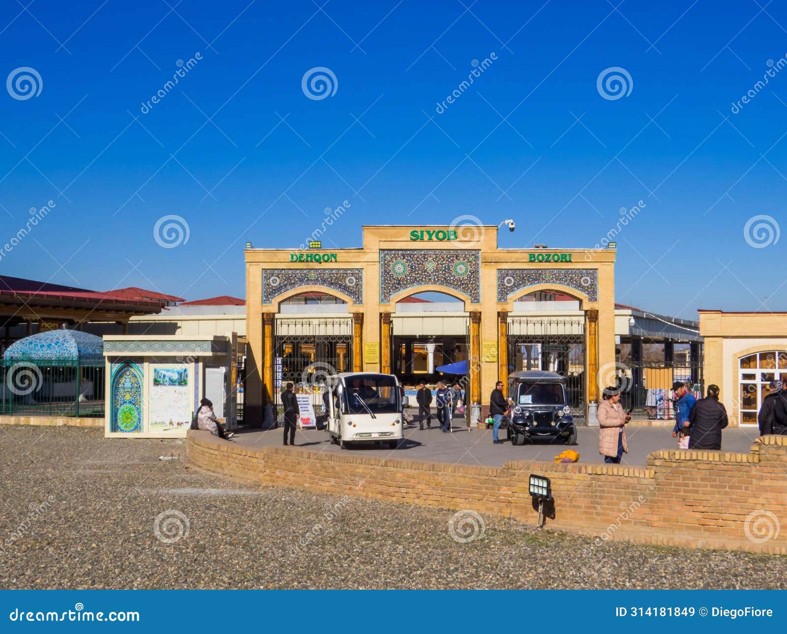 Siyob Bazaar, Samarkand editorial stock image. Image of asia - 314181849