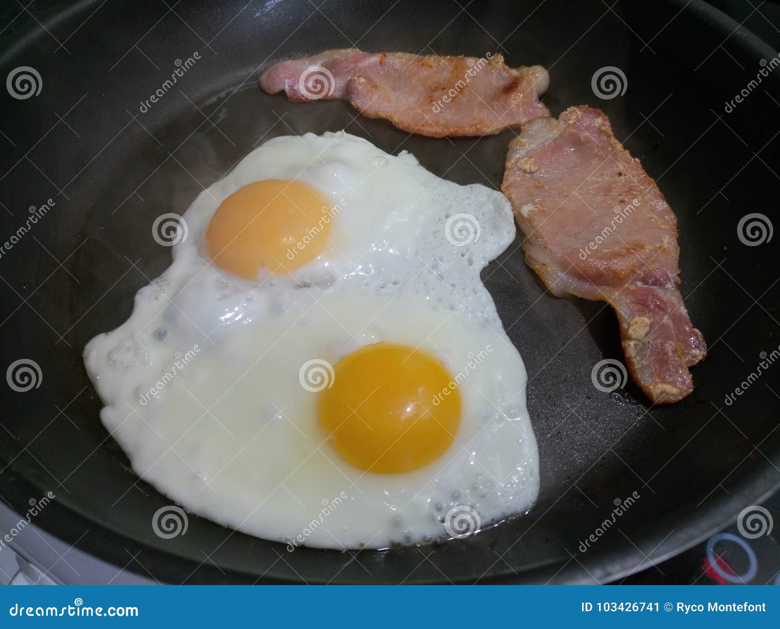 Two Bacon Rashers and Runny Eggs Stock Image - Image of rashers, eggs ...