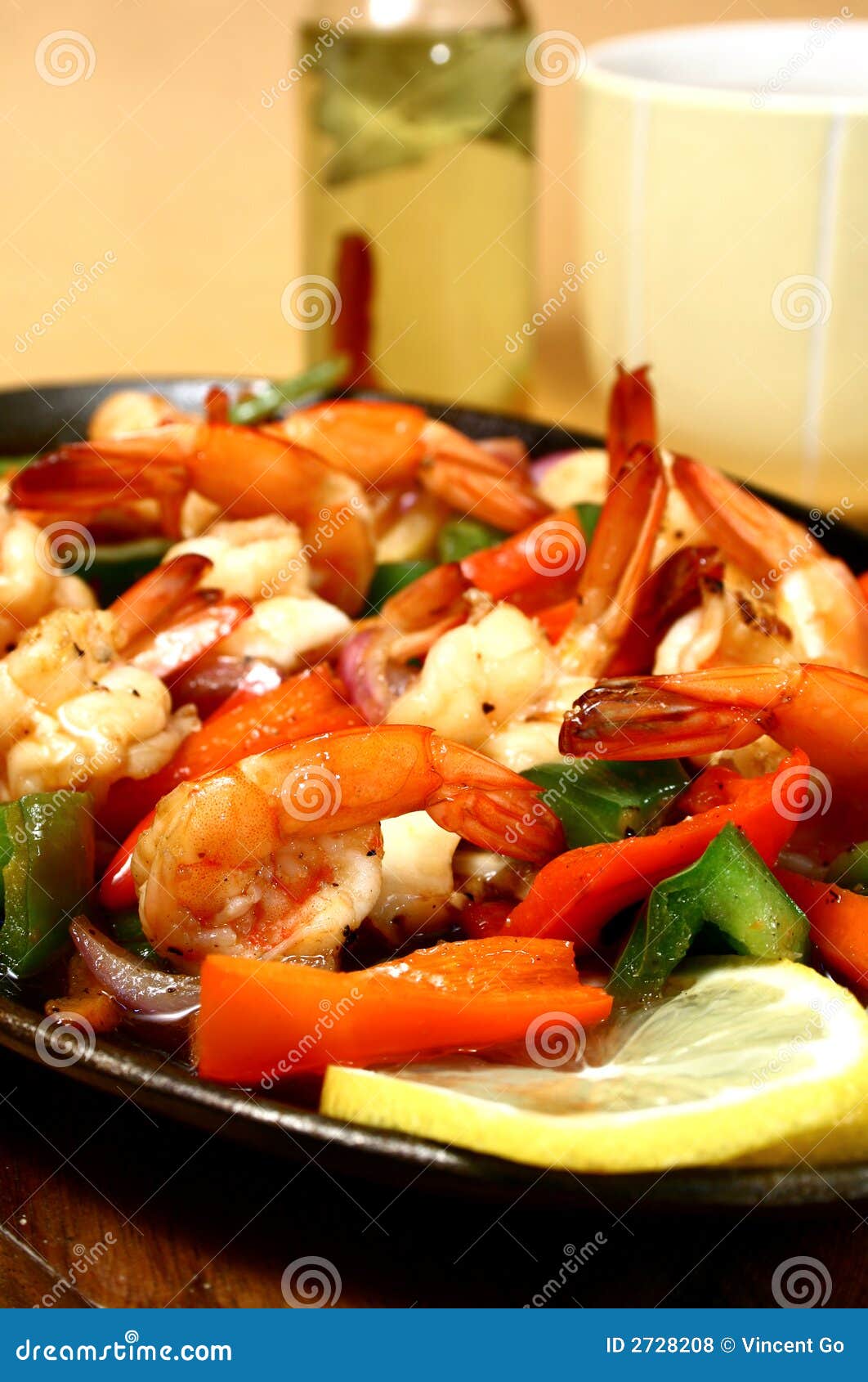 Sizzling shrimp stock photo. Image of gourmet, delicious - 2728208