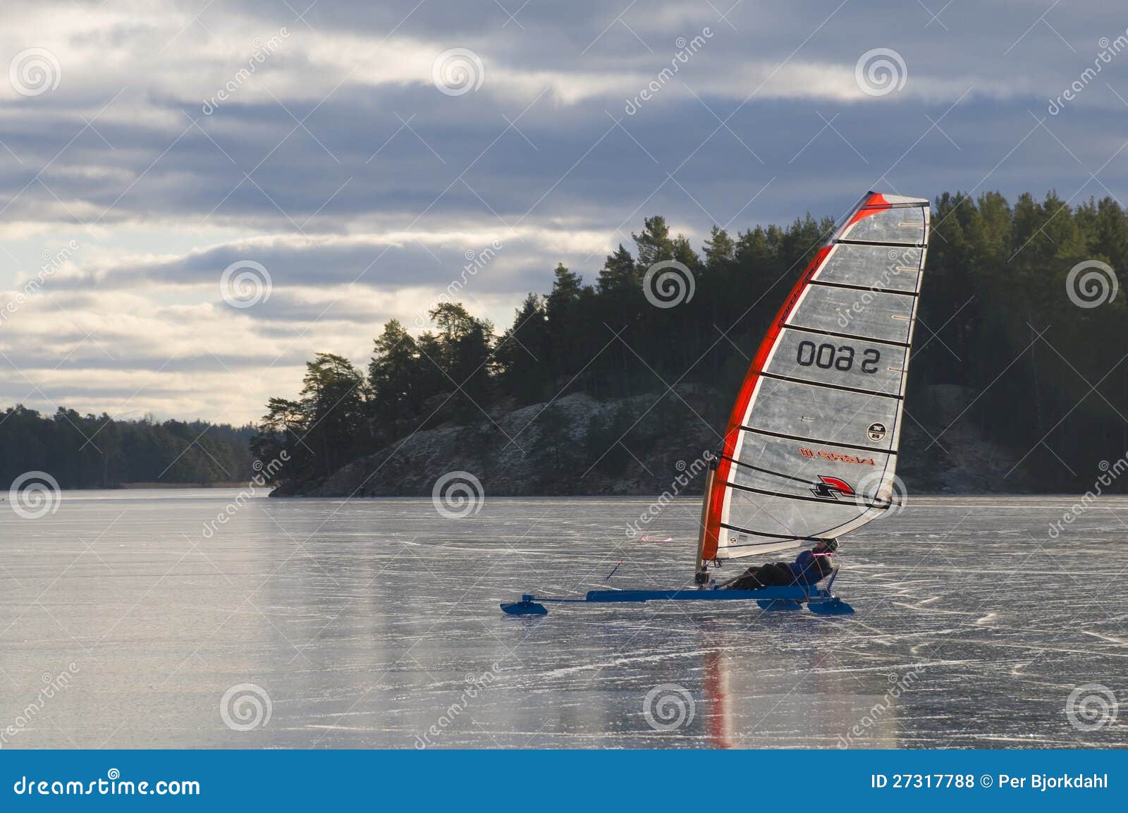 Skate sailing Sweden editorial stock photo. Image of copyspace - 27317788